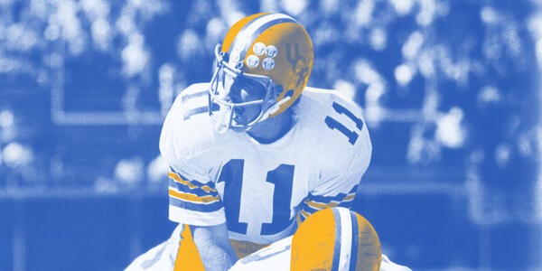 Football Dan Hayes: Banner | UCR News | UC Riverside