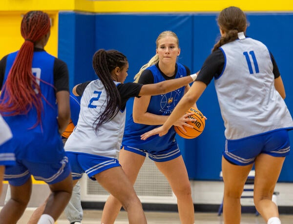 Hannah Wickstrom | UCR News | UC Riverside